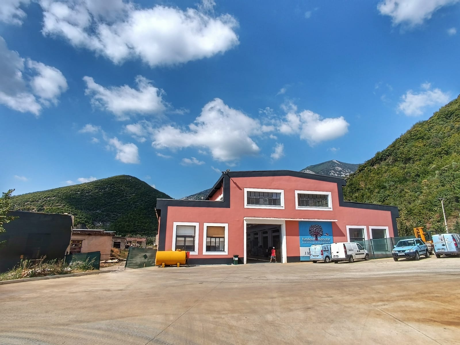 A visit to the Fundjave Ndryshe restaurant and centre - The Balkanista